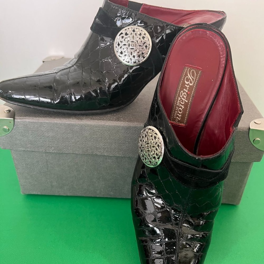 Brighton Black Patent Leather Croc Design Clogs - Gem